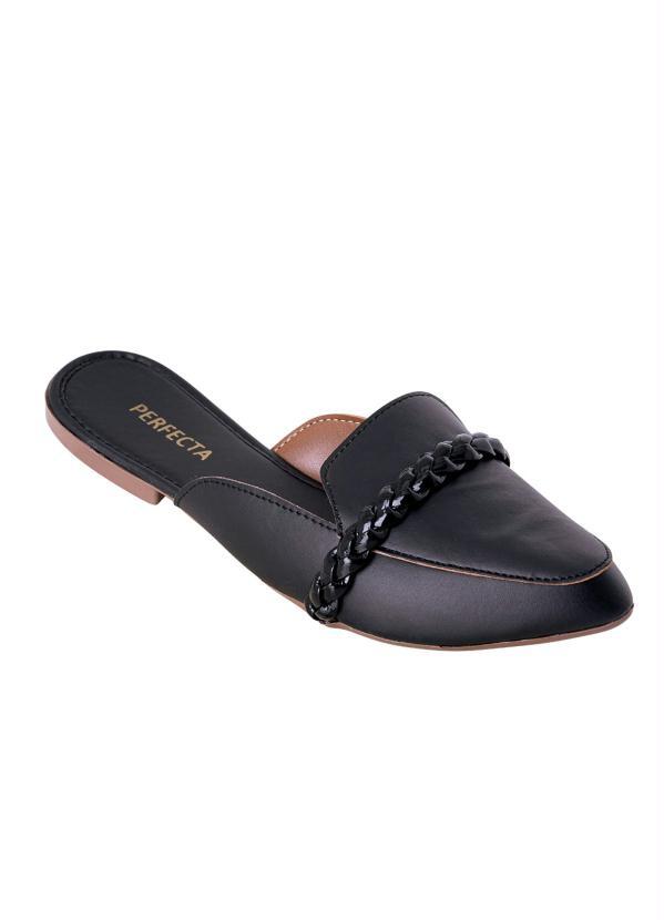 Mule Preto com Detalhe Trançado em Seu Cabedal - Perfecta