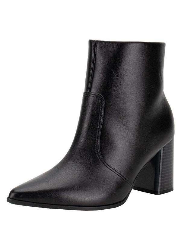 Bota Feminina Cano Baixo Ramarim 2468101 - Preto - Clovis Calcados