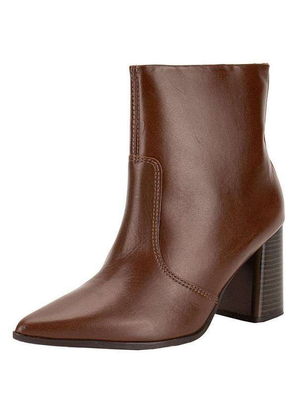 Bota Feminina Cano Baixo Ramarim 2468101 - Café - Clovis Calcados