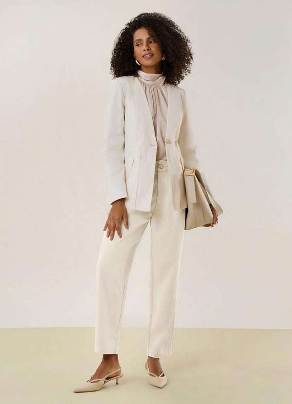 Regata Maria.Valentina Solta Cava Francesa Padrão Bege Bege - Maria ...