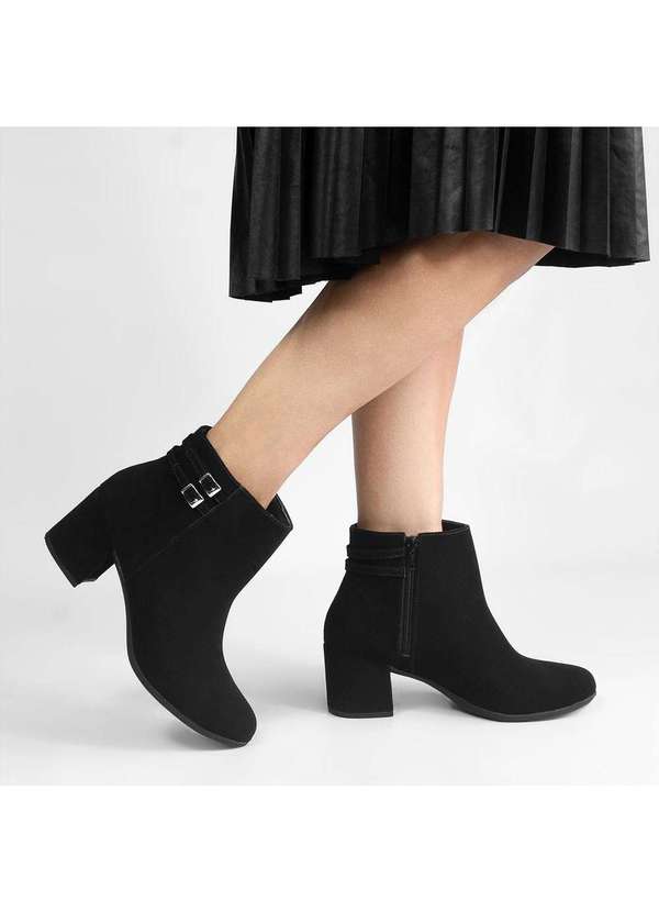 Bota Zatta Salto Bloco Fivela Rute Preto - Zatta Calcados