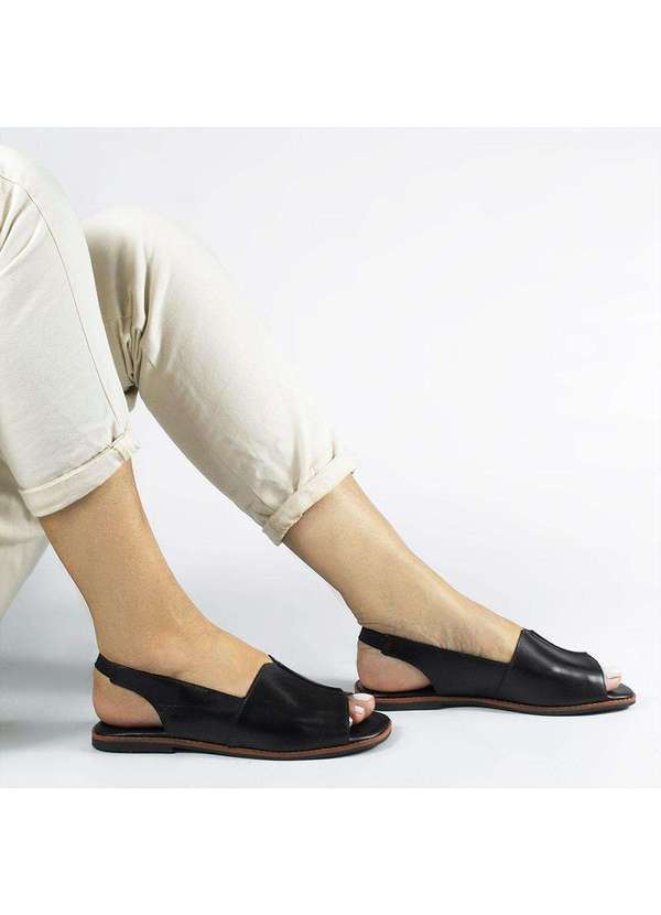 Sandalia Zatta Rasteira Bx Couro Fechada Francisca Preto - Zatta Calcados