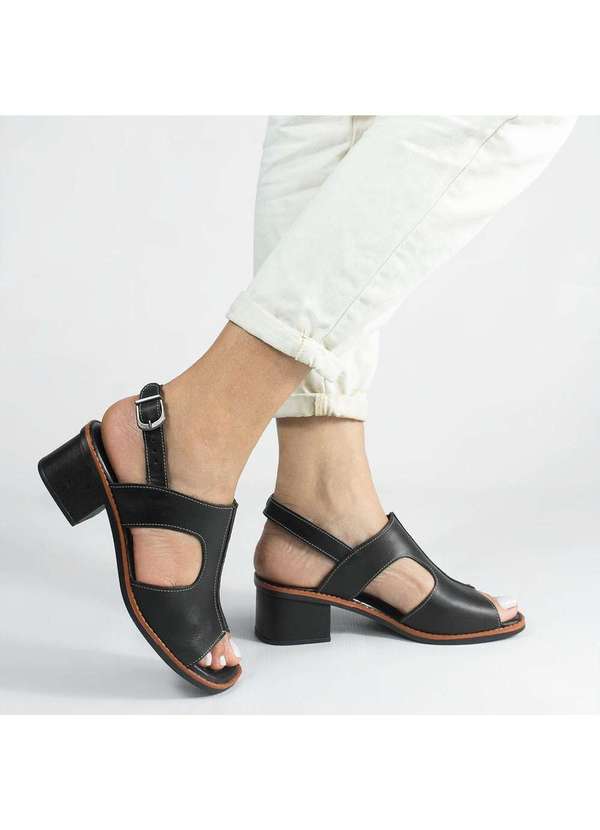 Sandalia Zatta Salto Bloco Couro Maggie Preto - Zatta Calcados