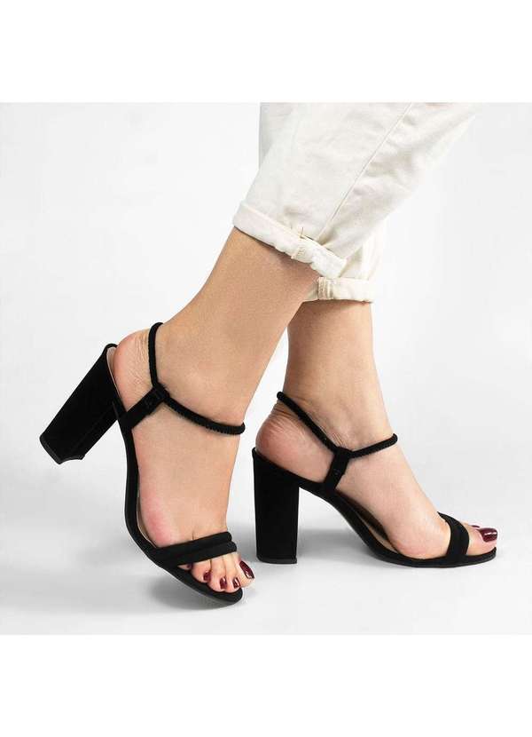 Sandalia Zatta Tubinho Greice Preto - Zatta Calcados