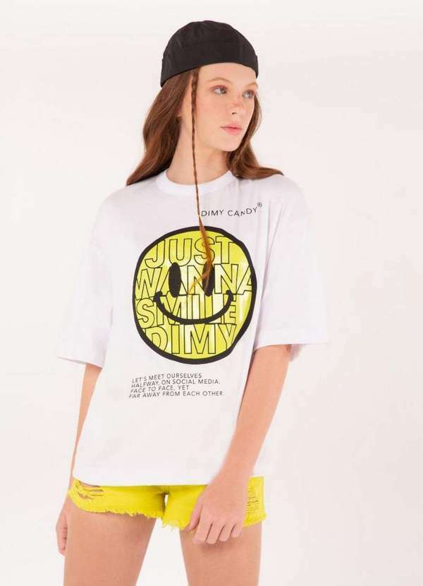 T-Shirt Over com Estampa Maxi de Malha Infantil Dimy Candy Branco - Dimy