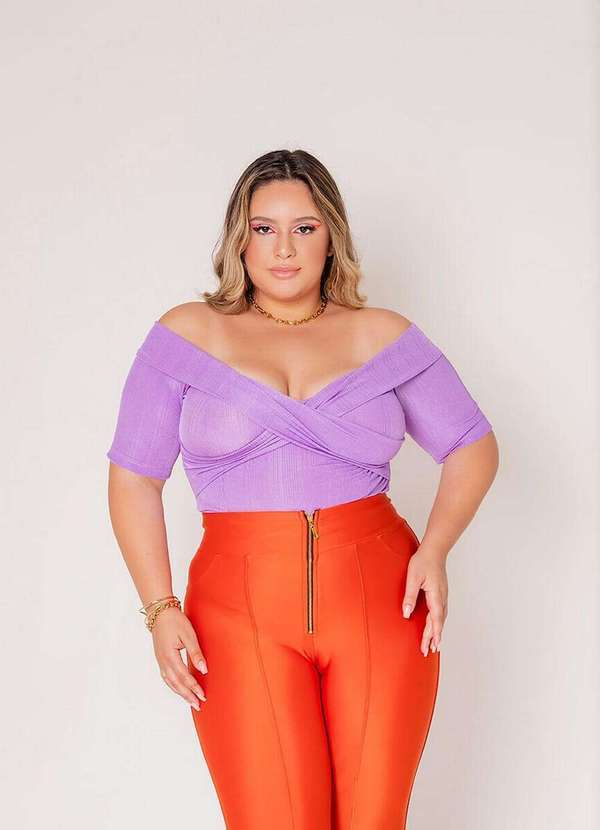 Cropped Plus Size Transpasse No Decote Roxo Ana Maya Curves