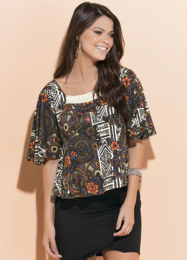 Blusa Estampada Quintess Detalhe de Guipir - Quintess