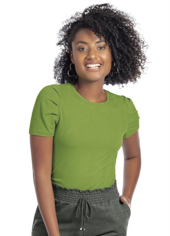 Blusa com Diferenciada e Decote Redondo Verde - Habana