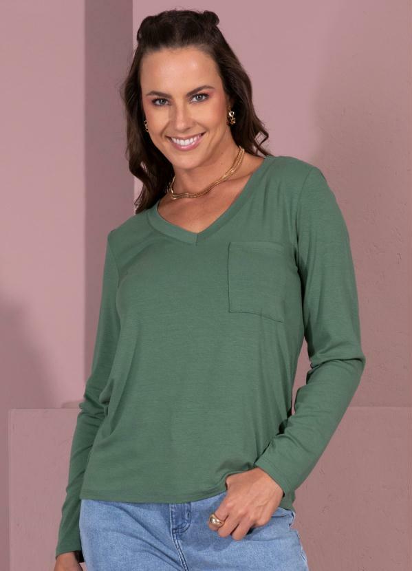 Blusa Verde com Decote V e Bolso Frontal - Quintess