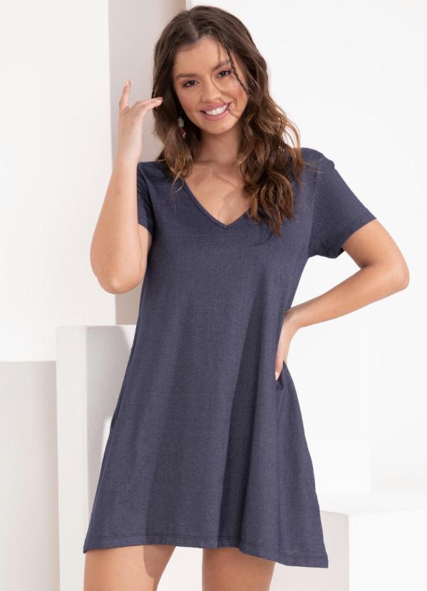 Roupas femininas Quintess | Compre no Posthaus