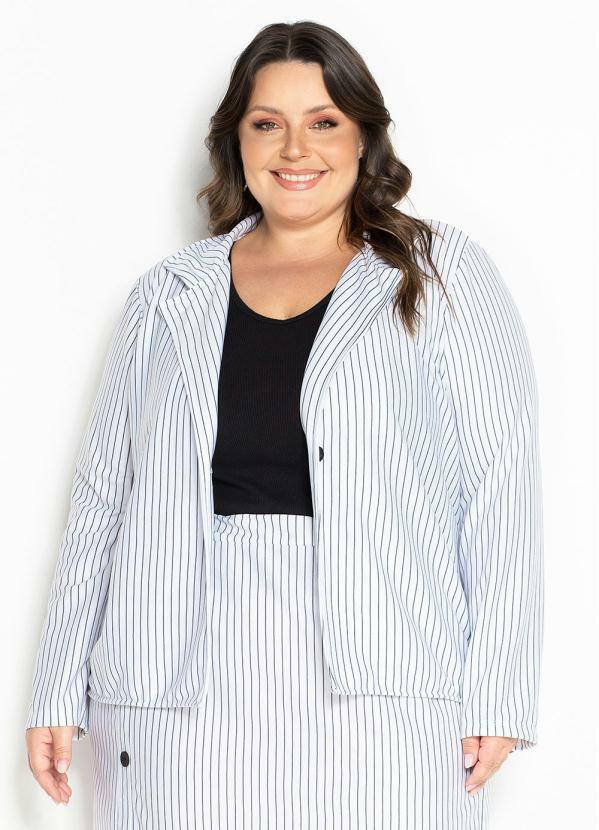 Blazer Risca De Giz Branco Com Botões Plus Size Marguerite